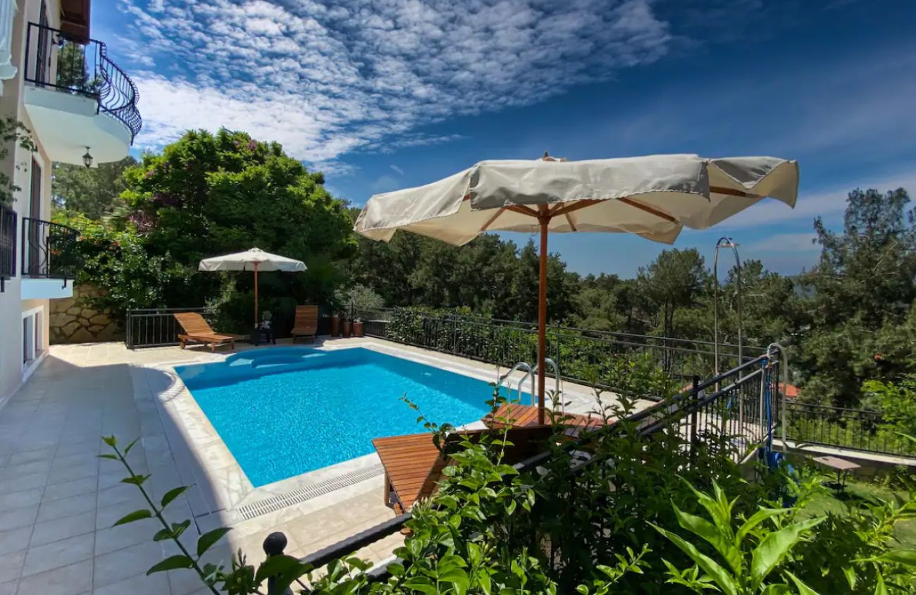 Göcek'te Özel Havuzlu, Barbekülü ve Teraslı Enfes Villa | Daidala ...