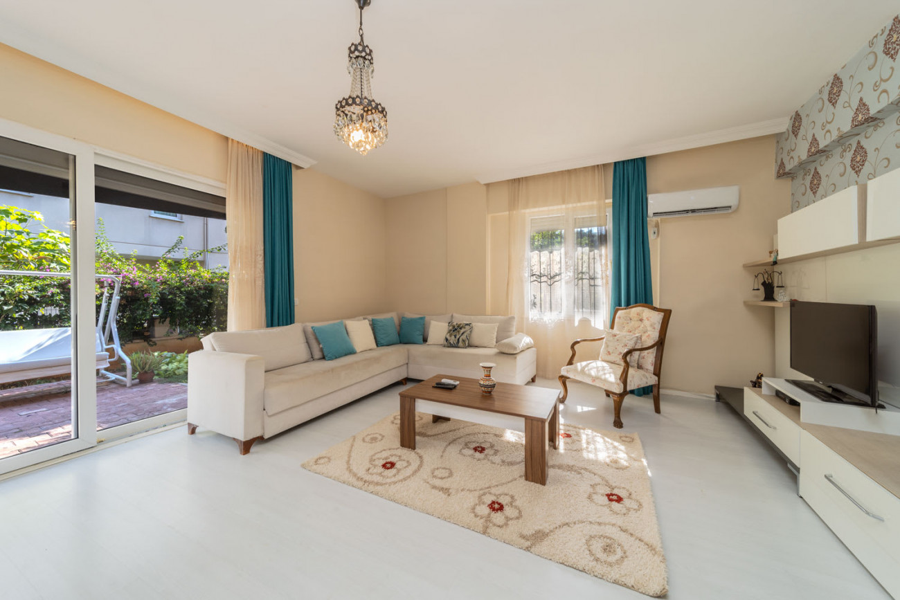 Flat with Backyard 600 m to Duden Waterfalls | Missafir