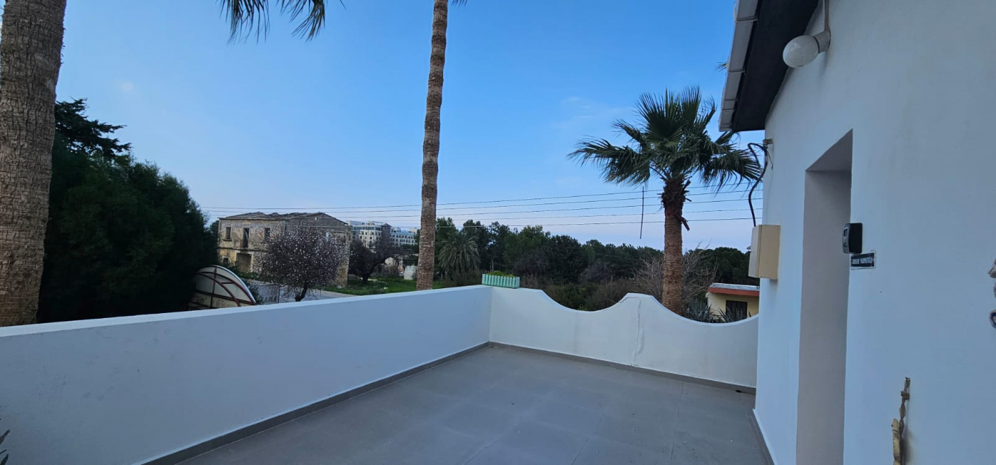 Central & Beach Harmony | Missafir