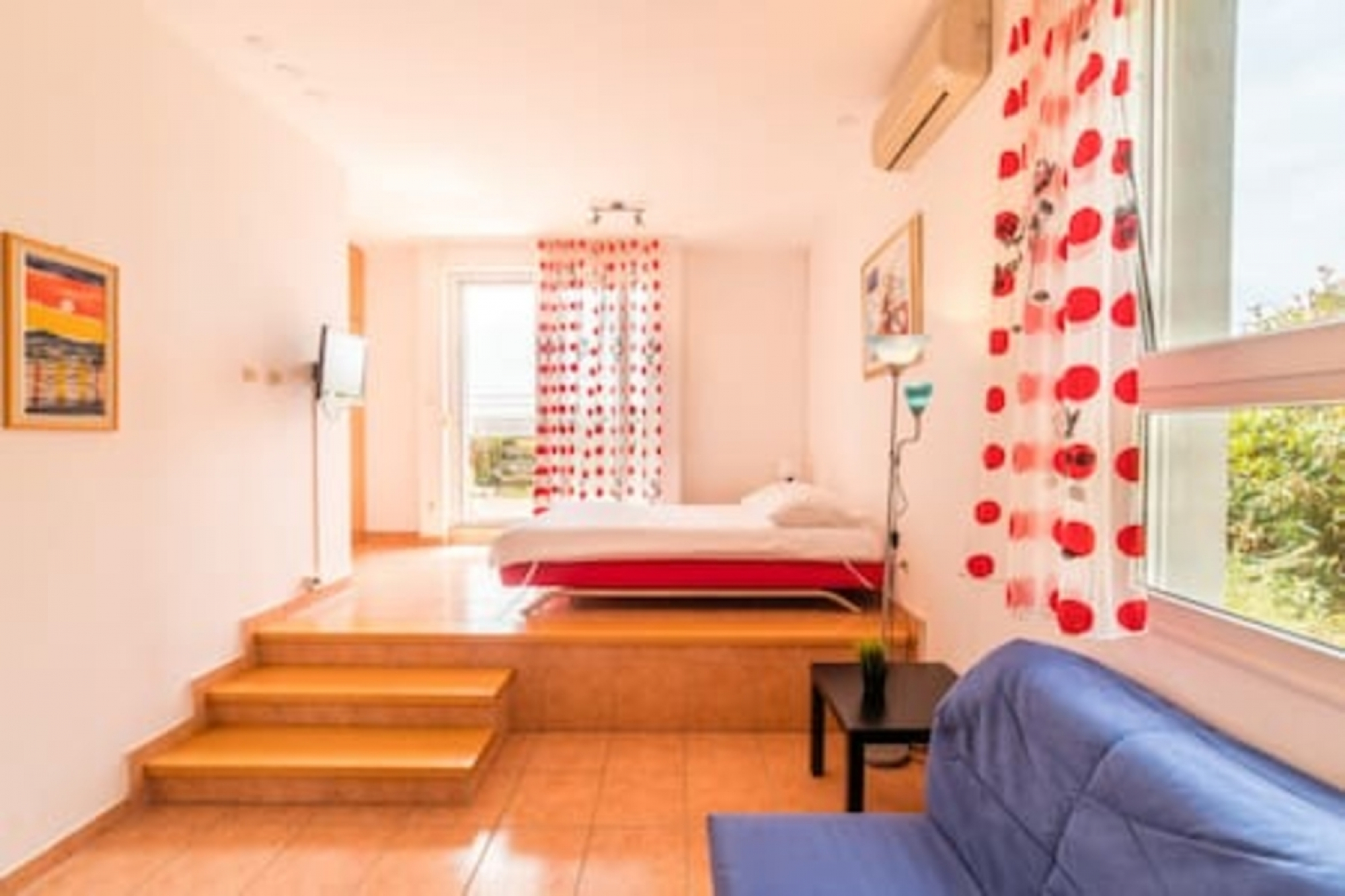 A1 Studio apartment with terrace | Missafir